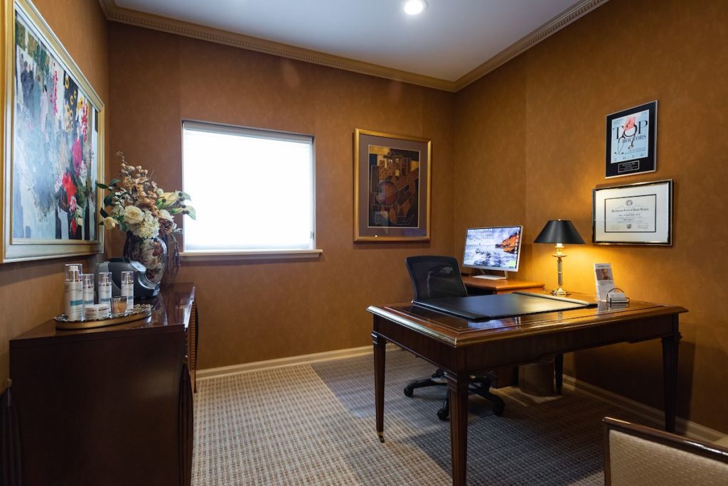 Funt Aesthetics Offices | Plastic Surgery on Long Island, NY