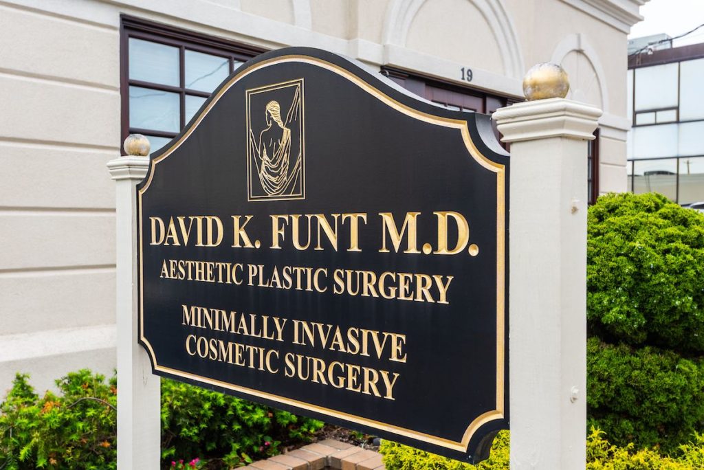 Funt Aesthetics Offices | Plastic Surgery on Long Island, NY