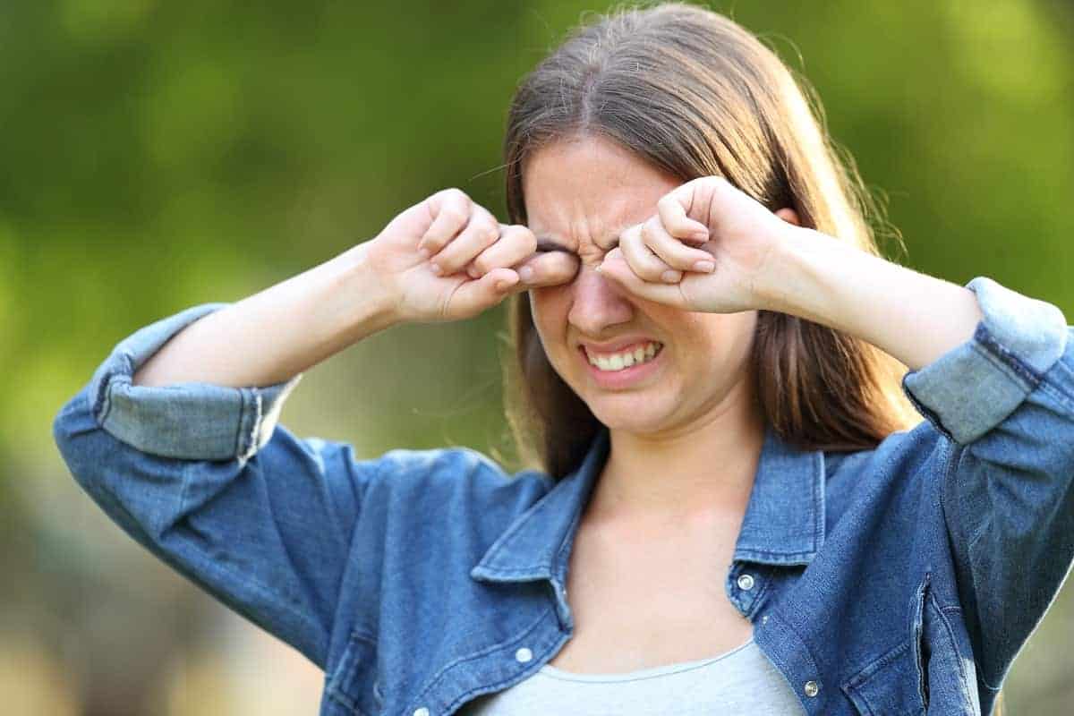 How to Relieve Dry Eye Symptoms - St. Michael's Eye